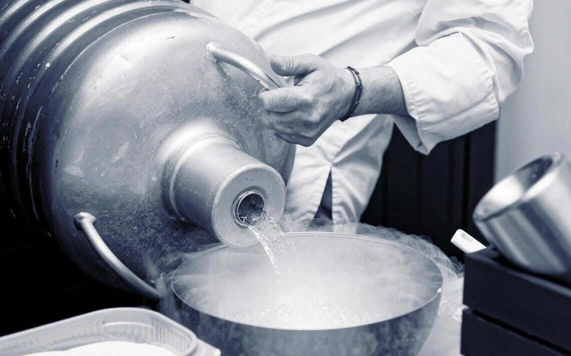 Stickstoffbehälter: Funktionsweise, Anwendungsmöglichkeiten und Kosten